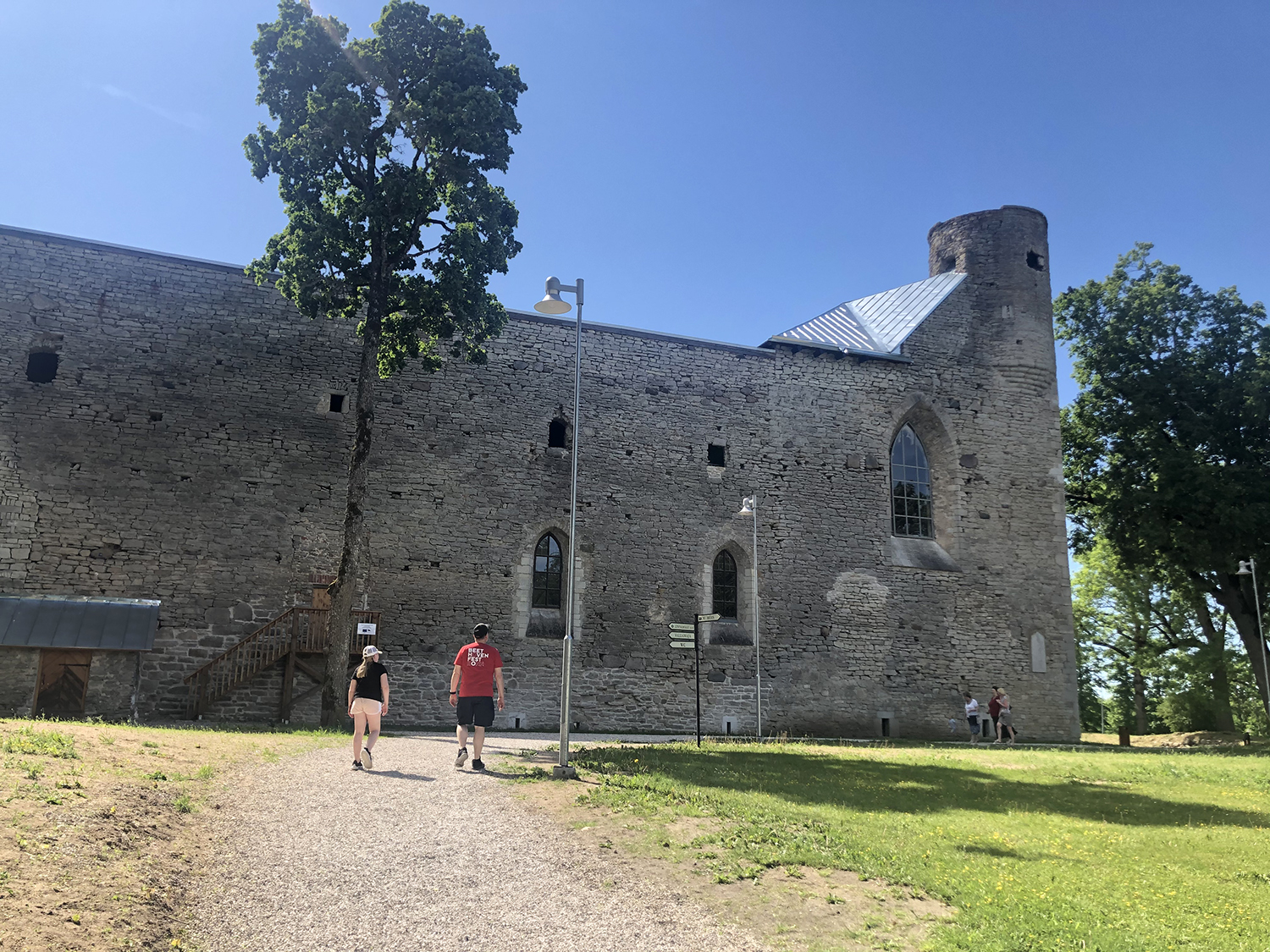 Padisen luostari on kesän komea, uudistunut matkailukohde lähellä ...